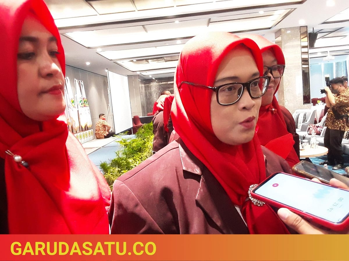 Ade Maria Ulfa Resmi Pimpin DPD PPNI Samarinda, Berikut Penjelasannya - GARUDASATU.CO