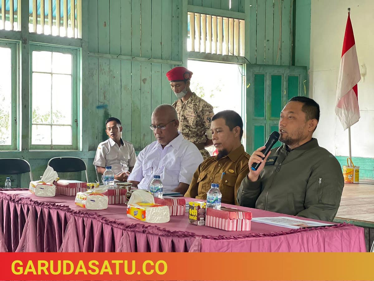 Seno Aji Ingatkan Masyarakat Muara Jawa Tentang Pentingnya Taat Pajak ... Seno Aji Ingatkan Masyarakat Muara Jawa Tentang Pentingnya Taat Pajak ...